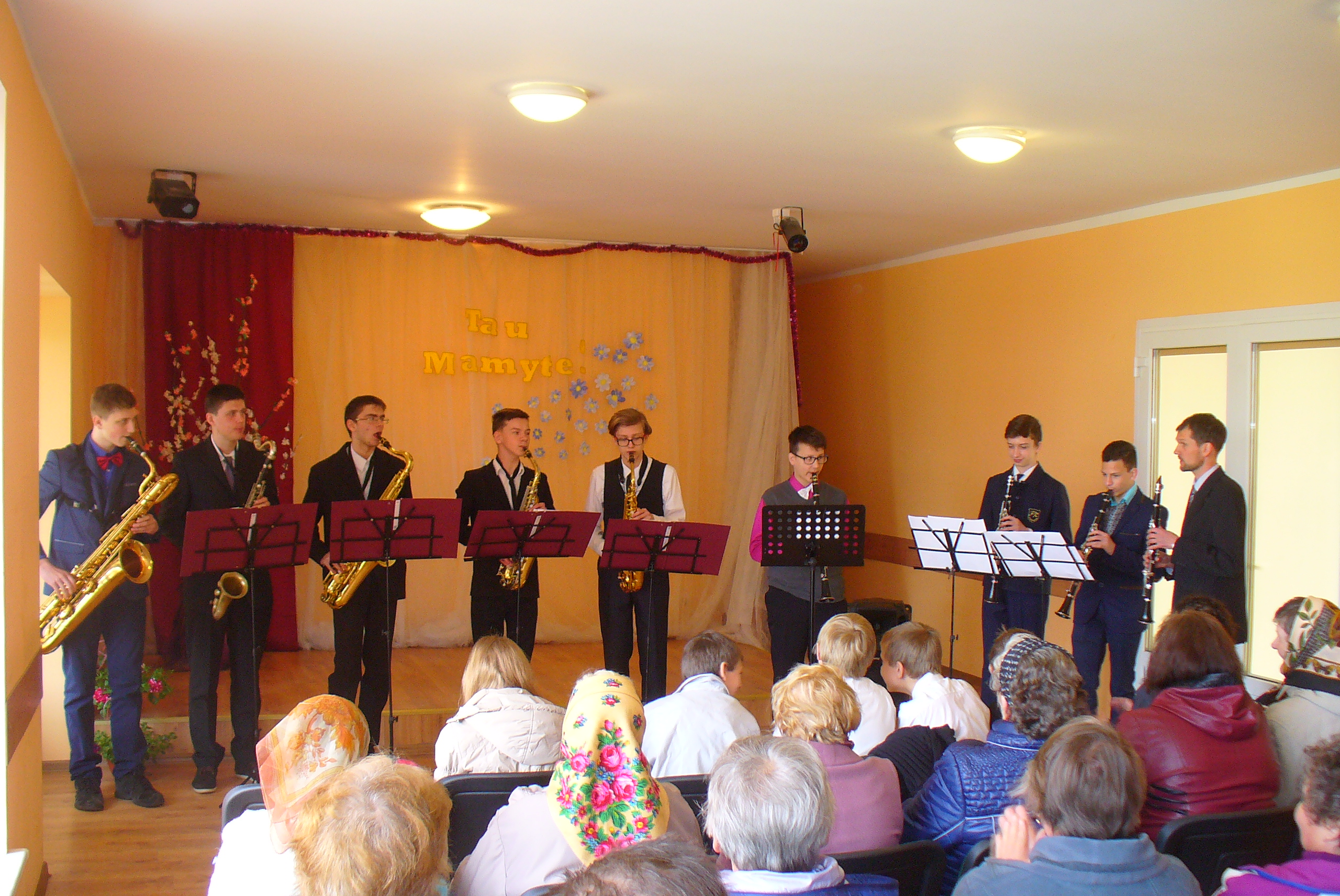Koncertas Smalvų kultūros namuose – VILNIAUS R. RUDAMINOS MENO MOKYKLA