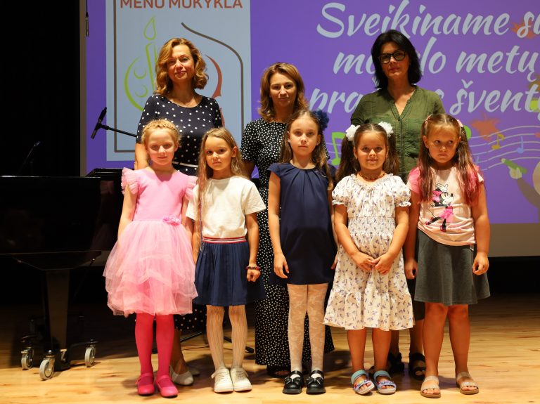 Mokslo metų pradžios šventė 2024 – VILNIAUS R. RUDAMINOS MENO MOKYKLA